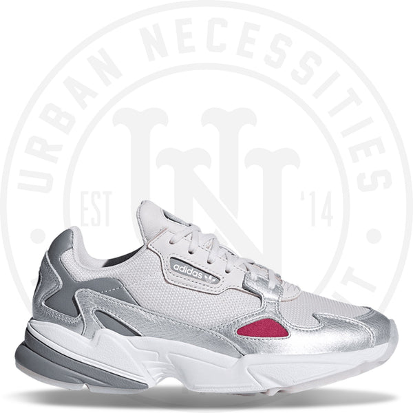 Wmns Falcon 'Lux Luster' - D96757 – Urban Necessities